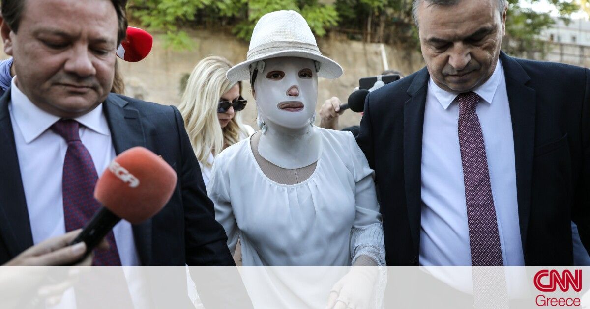 Επίθεση με βιτριόλι:Κύμα αλληλεγγύης για την Ιωάννα - Η επώνυμη φίλη ...