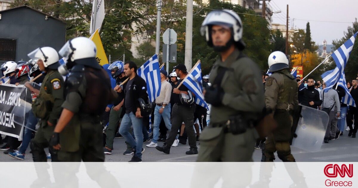 Θεσσαλονίκη: Επίθεση ακροδεξιών εναντίον μελών της ΚΝΕ - CNN.gr