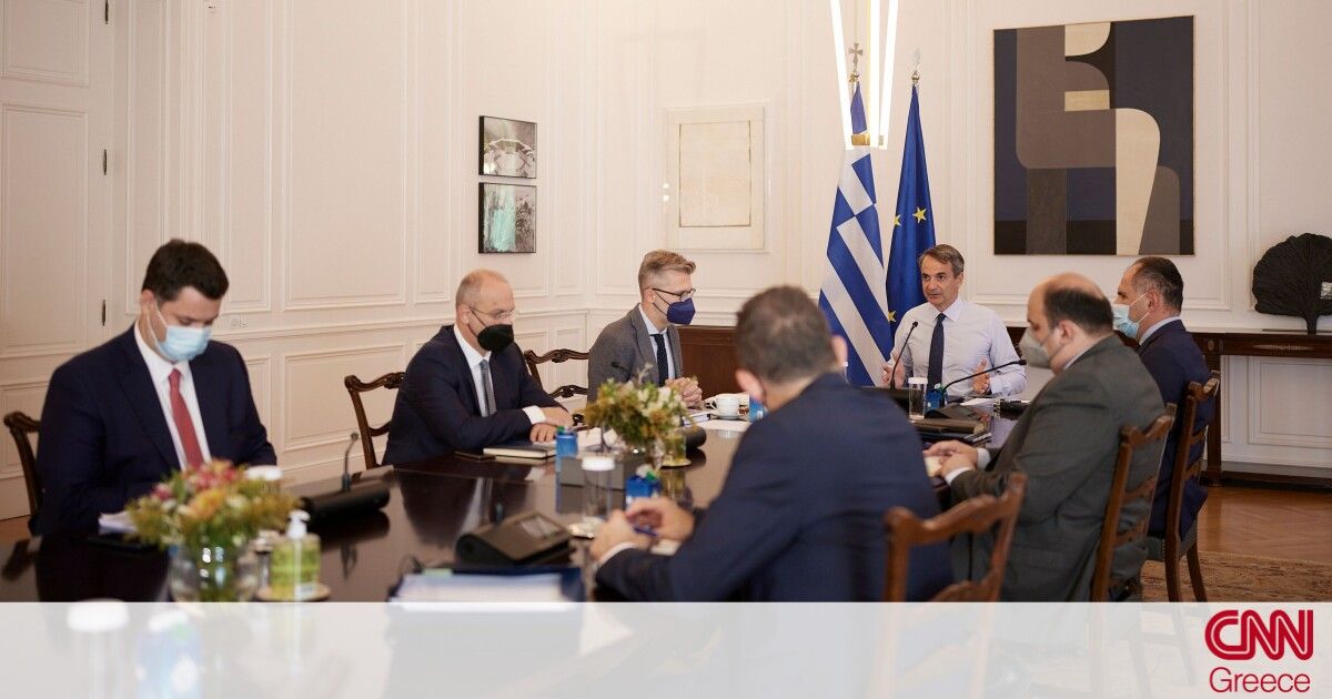 Μητσοτάκης στο Υπουργικό: Δεν υπάρχει περίπτωση lockdown - Οι εκλογές ...