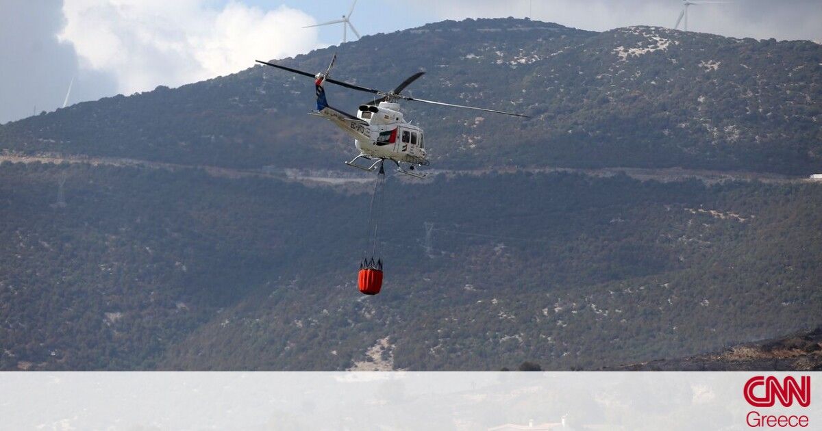Φωτιά στη Ναυπακτία: Επί ποδός επίγειες και εναέριες πυροσβεστικές ...