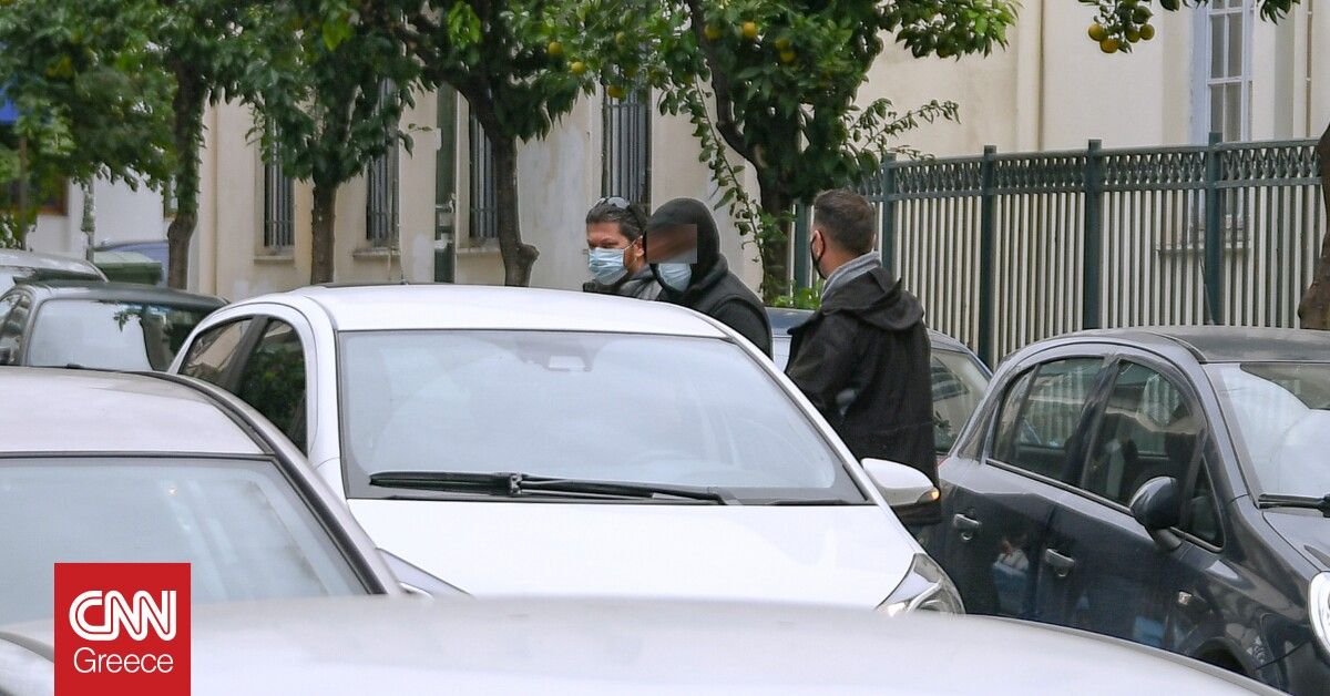 Δολοφονία στο Βόλο: Αυτός είναι ο 39χρονος που σκότωσε τη νονά του - CNN.gr