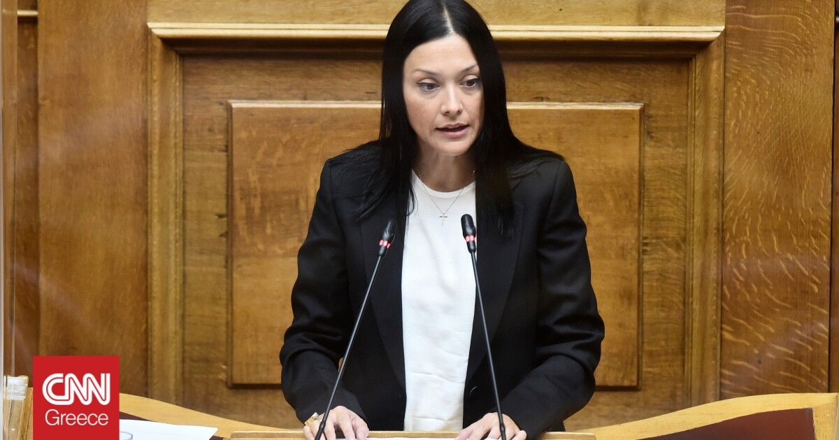 ΚΙΝΑΛ: Παραιτήθηκε από εισηγήτρια η Γιαννακοπούλου για το «παρών» στον ...