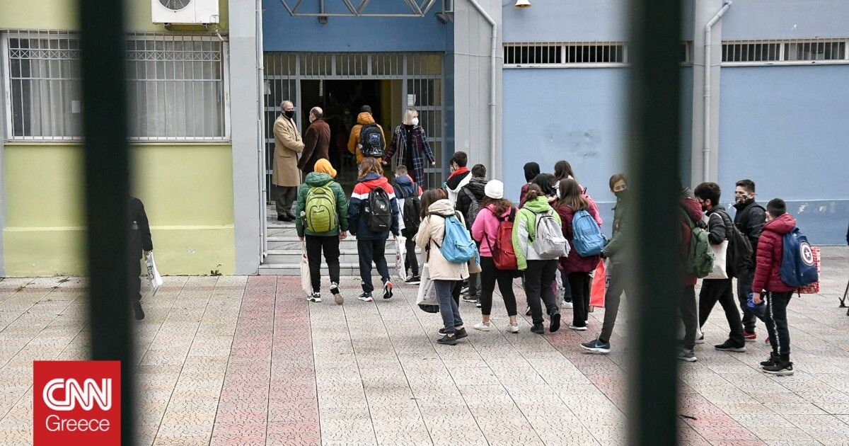 Απίστευτο συμβάν στην Πιερία: Οι «Θεματοφύλακες του Συντάγματος» έβαλαν ...