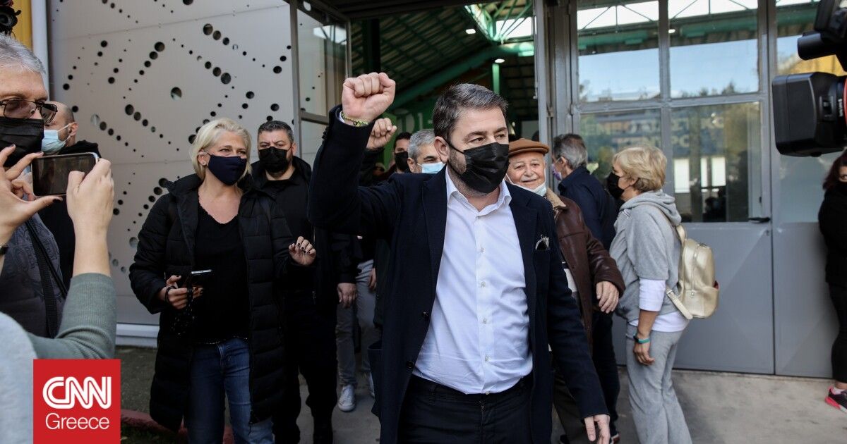 Εκλογές ΚΙΝΑΛ: Ποιος είναι ο Νίκος Ανδρουλάκης - Η πολιτική του πορεία ...