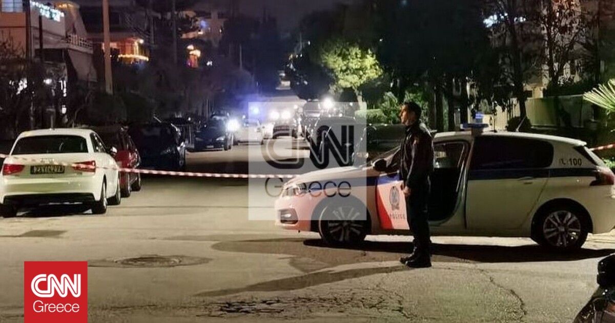 Πυροβολισμοί στη Γλυφάδα με έναν τραυματία - CNN.gr