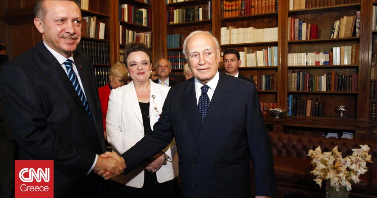 Ο Παπούλιας, οι ελληνοτουρκικές σχέσεις και το μνημόνιο με τον Γιλμάζ ...