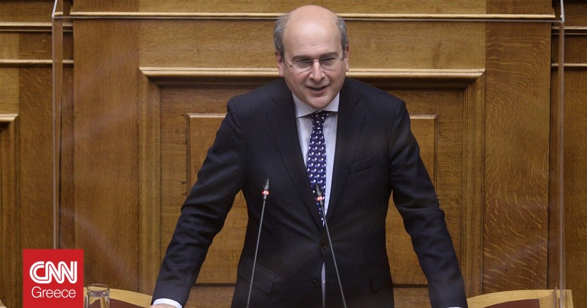 Χατζηδάκης: Πρόσθετη αύξηση του κατώτατου μισθού το πρώτο εξάμηνο του ...