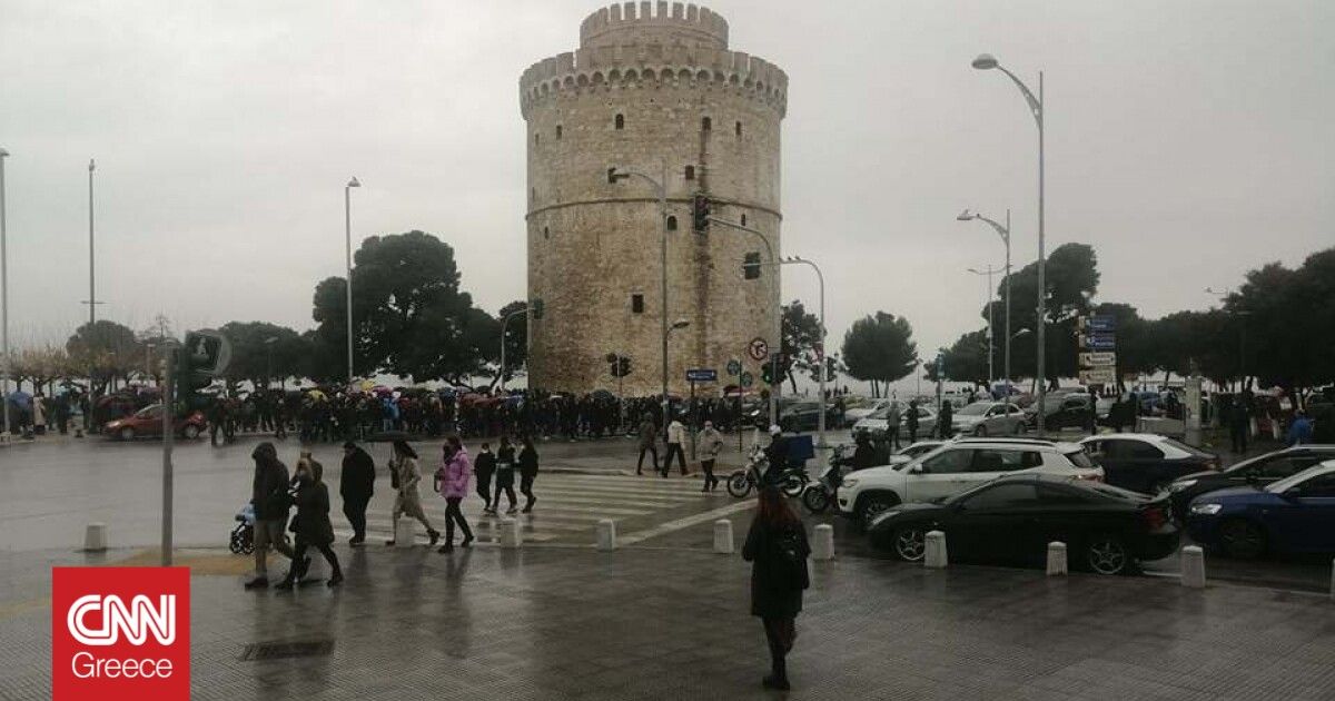 «Είμαστε όλοι Τζόκοβιτς»: Στο πλευρό του ανεμβολίαστου τενίστα αρνητές ...