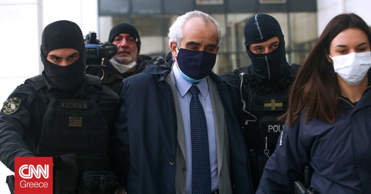 Ψευτογιατρός- Συγκλονιστική μαρτυρία: «Περίμενε λαός στη σειρά για να ...