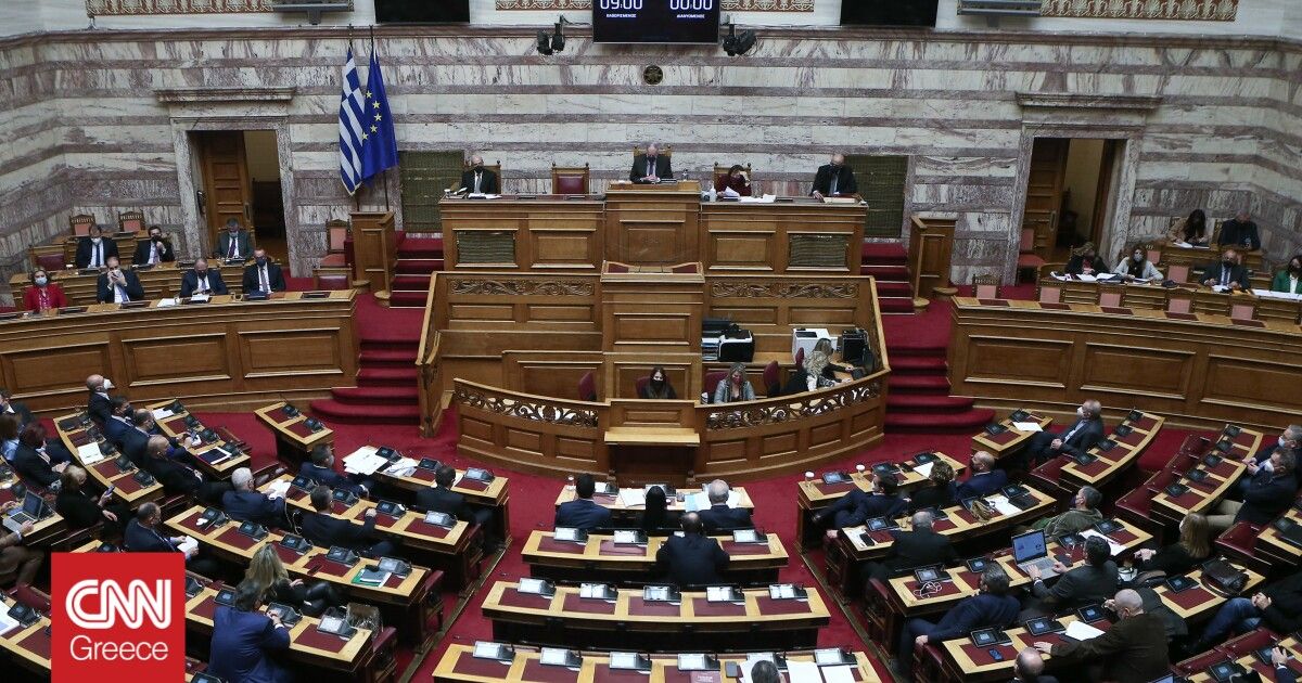 Πρόταση μομφής: Με εντάσεις ξεκίνησε η συζήτηση στη Βουλή - CNN.gr