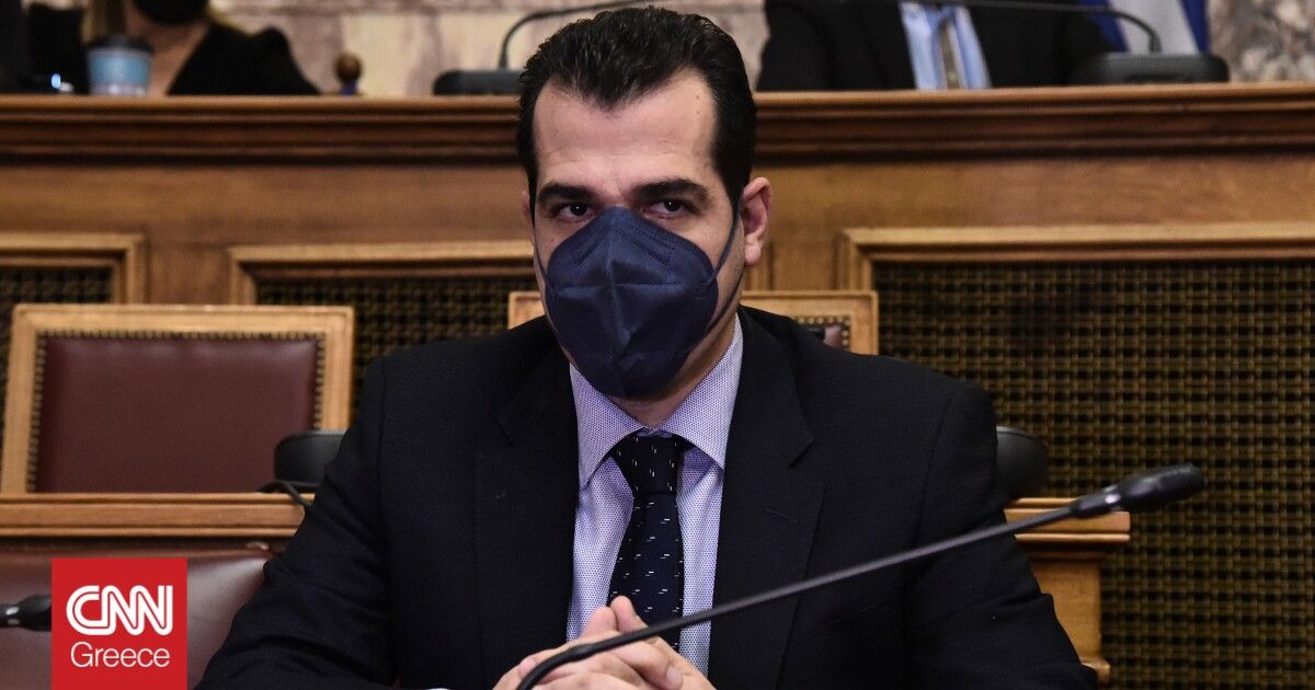 Στη Βουλή η τροπολογία Πλεύρη με «μπόνους» για τους επικουρικούς - CNN.gr