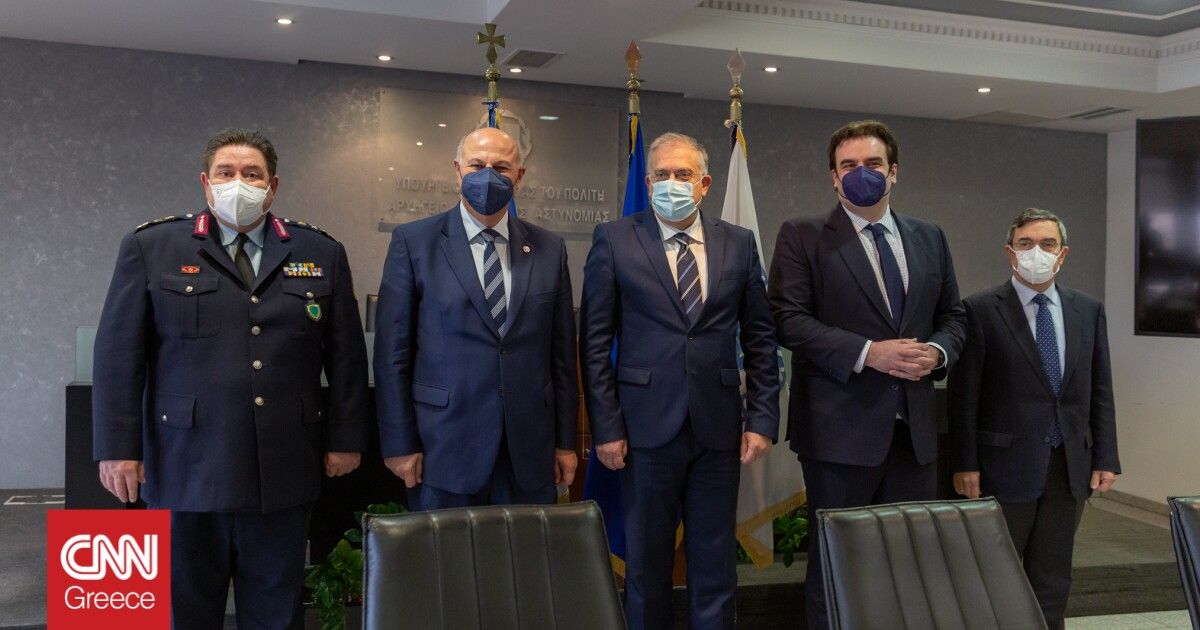 1.500 αστυνομικοί επιστρέφουν στις υπηρεσίες τους – Ηλεκτρονικά η ...