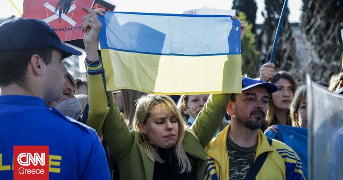 Ένταση στο Σύνταγμα από τις παράλληλες κινητοποιήσεις υπέρ της ...