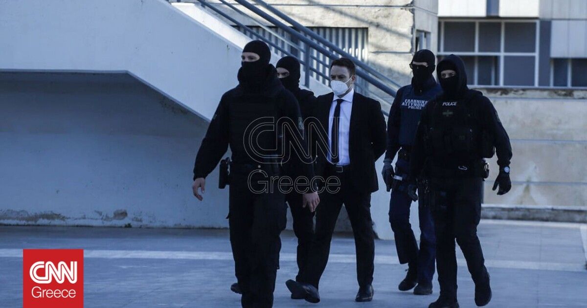 Δολοφονία Καρολάιν: Τα πρώτα λόγια του Μπάμπη Αναγνωστόπουλου - CNN.gr
