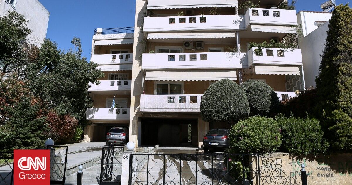 Έκρηξη στην πολυκατοικία υψηλόβαθμου αστυνομικού στο Χαλάνδρι - CNN.gr