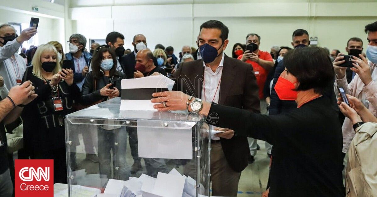 Συνέδριο ΣΥΡΙΖΑ: Ψήφισε ο Αλέξης Τσίπρας - Σε εξέλιξη η διαδικασία ...