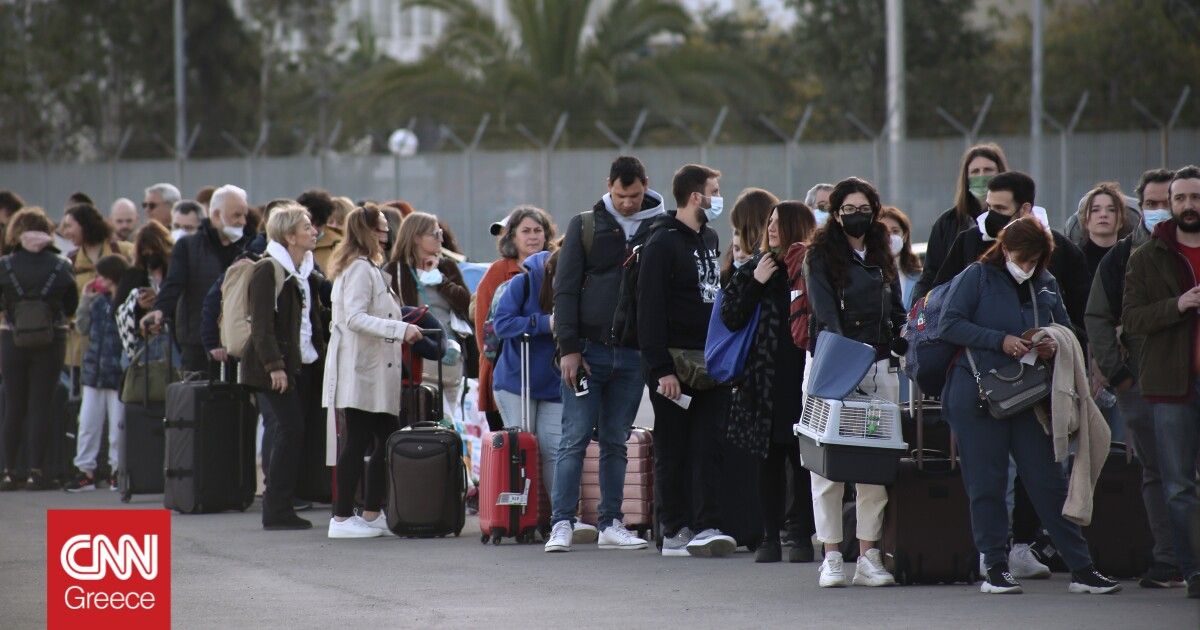 Αυξημένη η κίνηση στα λιμάνια λόγω της Πρωτομαγιάς - CNN.gr