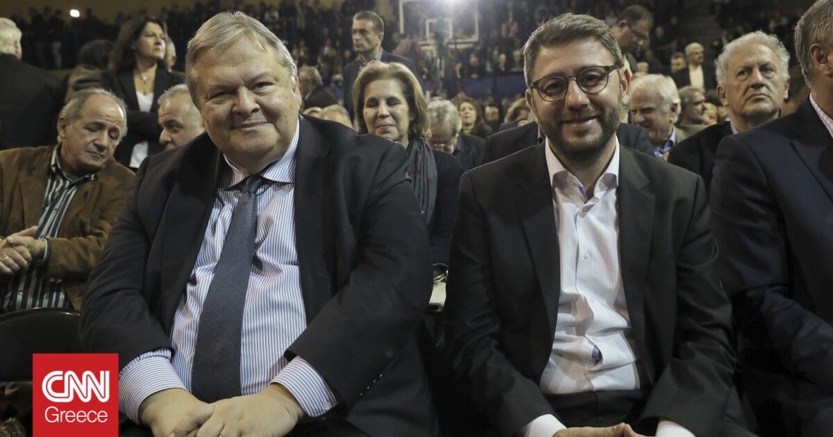 ΠΑΣΟΚ: Τηλεφωνική συνομιλία Νίκου Ανδρουλάκη - Ευάγγελου Βενιζέλου - CNN.gr