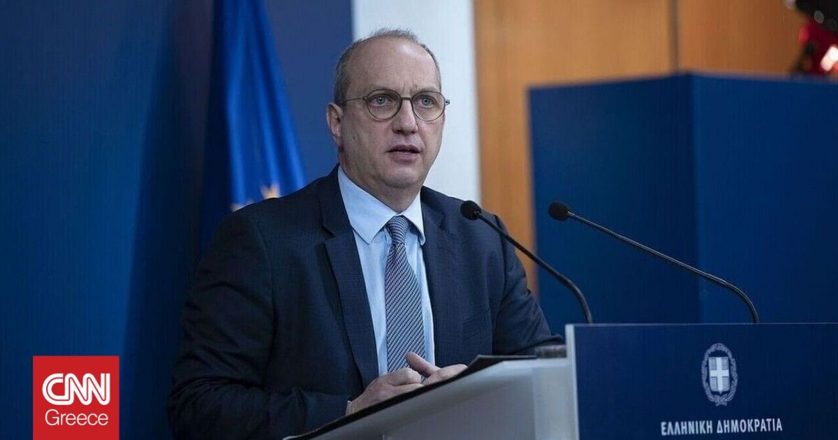 Οικονόμου σε Τσίπρα: «Είσαι με τη βιβλιοθήκη ή με τη βαριοπούλα;» - CNN.gr
