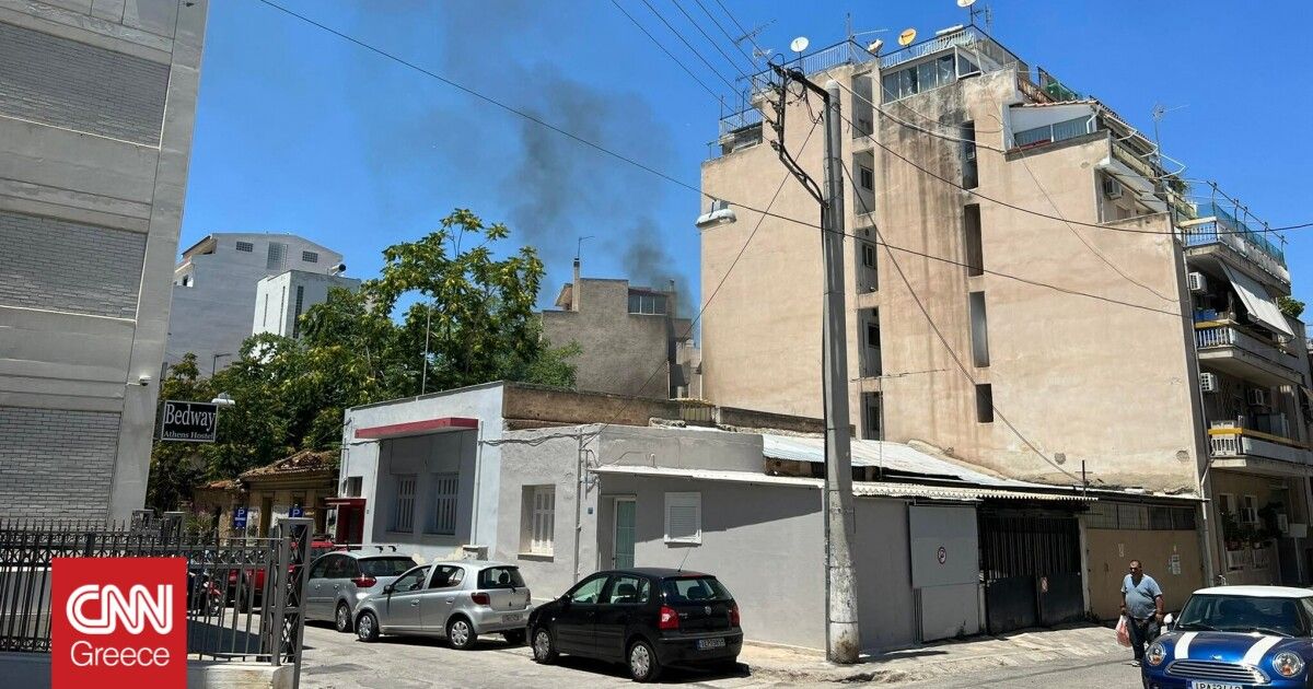 Φωτιά σε ακατοίκητο κτήριο στον Νέο Κόσμο - CNN.gr