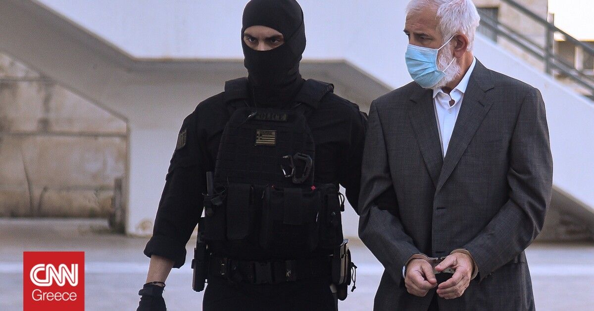 Στο νοσοκομείο ο Πέτρος Φιλιππίδης - CNN.gr