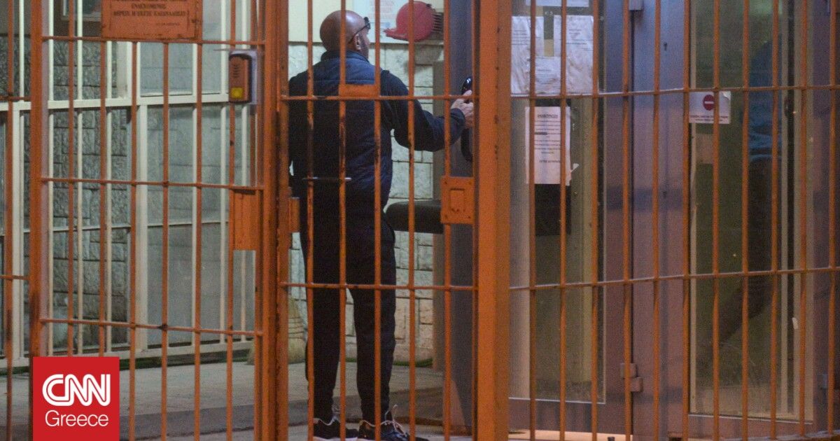 Συναγερμός στην Τρίπολη: Ανθρωποκυνηγητό για βαρυποινίτη - Άφαντος μετά ...