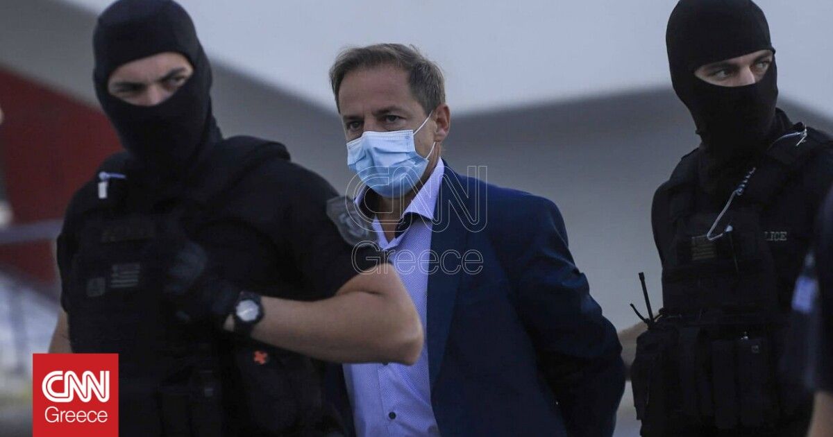 Μπιμπίλας για Λιγνάδη: «Ένοχος μεν, ελεύθερος με αναστολή έξω» - CNN.gr