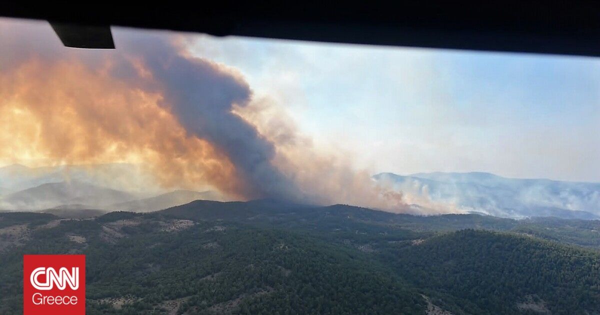 Φωτιά στον Έβρο: Εντολή εκκένωσης στο χωριό Δαδιά από το 112 - CNN.gr