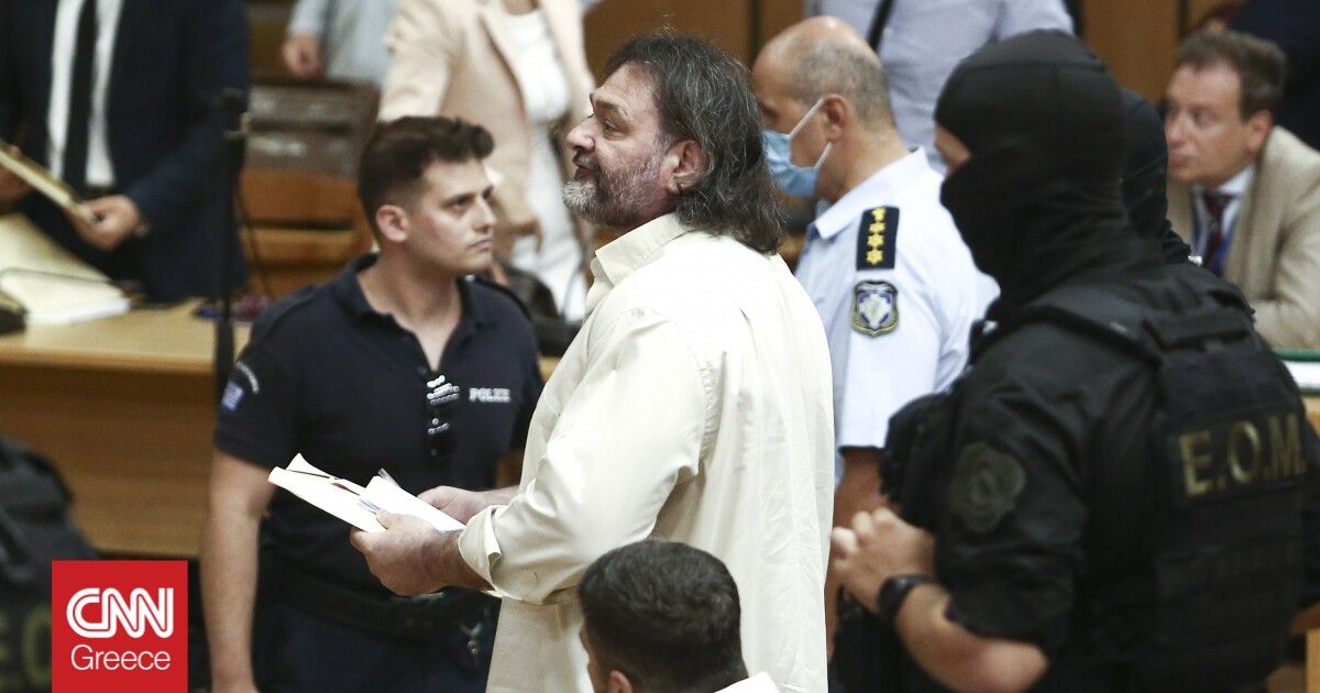 Δίκη Χρυσής Αυγής: Πρωτοφανείς ύβρεις από τον καταδικασμένο Ιωάννη Λαγό ...