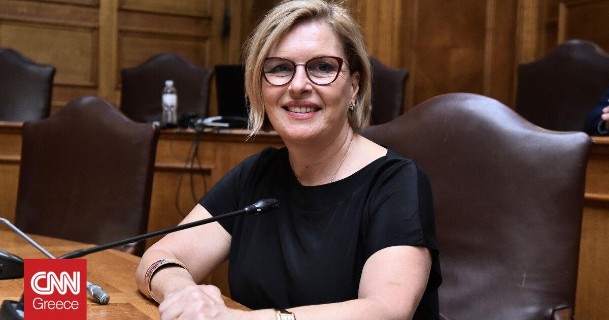 Γκάγκα: Να ανοσοποιηθούμε όλοι το φθινόπωρο - Πότε θα είναι διαθέσιμα ...