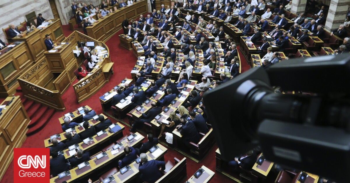 Οι αντιδράσεις της αντιπολίτευσης στις δηλώσεις Μητσοτάκη για την ...