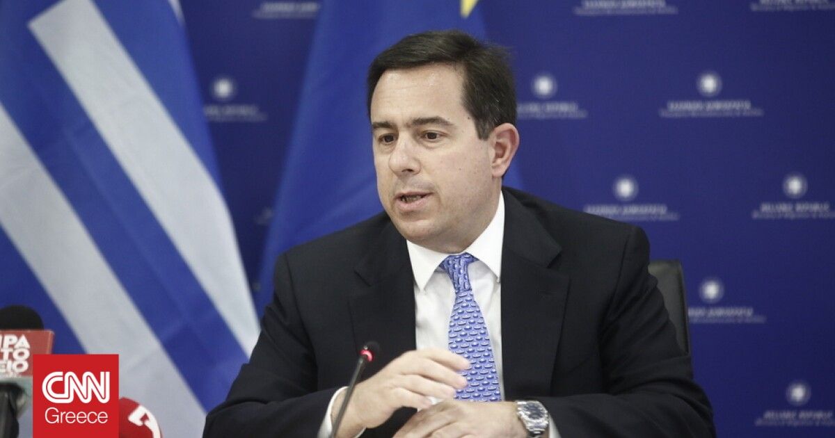 Μηταράκης για Έβρο: Πώς μπορεί κάποιος να έχει εγκλωβιστεί σε αυτή τη ...