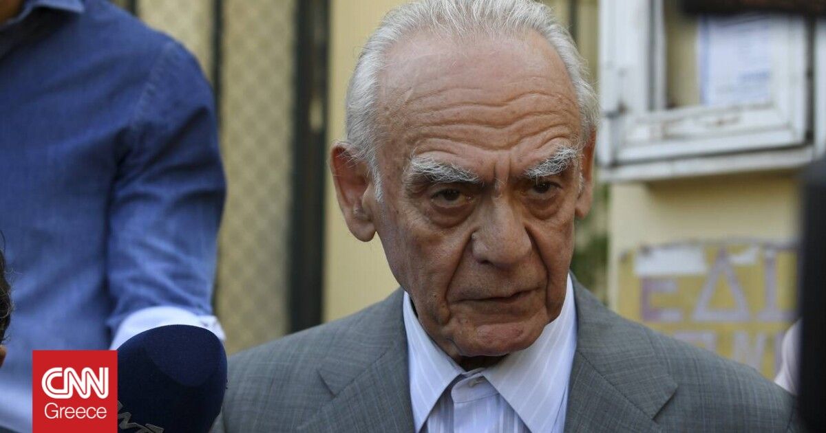 Άκης Τσοχατζόπουλος: Η συγγνώμη στο γιο και τη σύζυγό του λίγες ημέρες ...