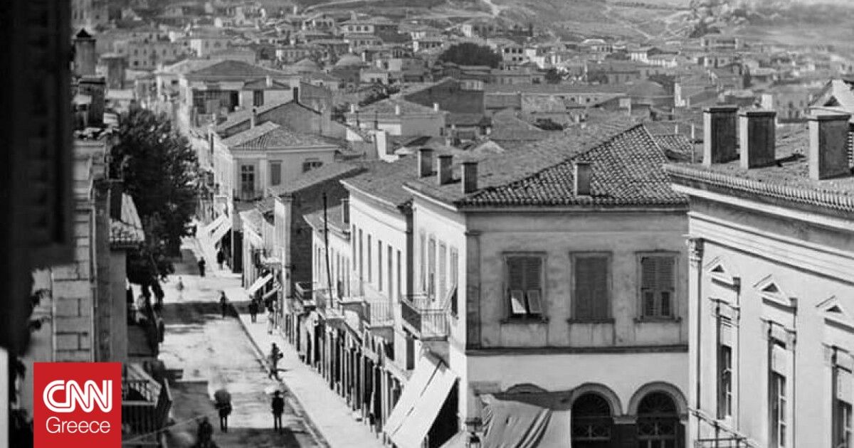 Οδός Αιόλου: Ο δρόμος που κουβαλάει όλη την ιστορία της μετα-οθωμανικής ...
