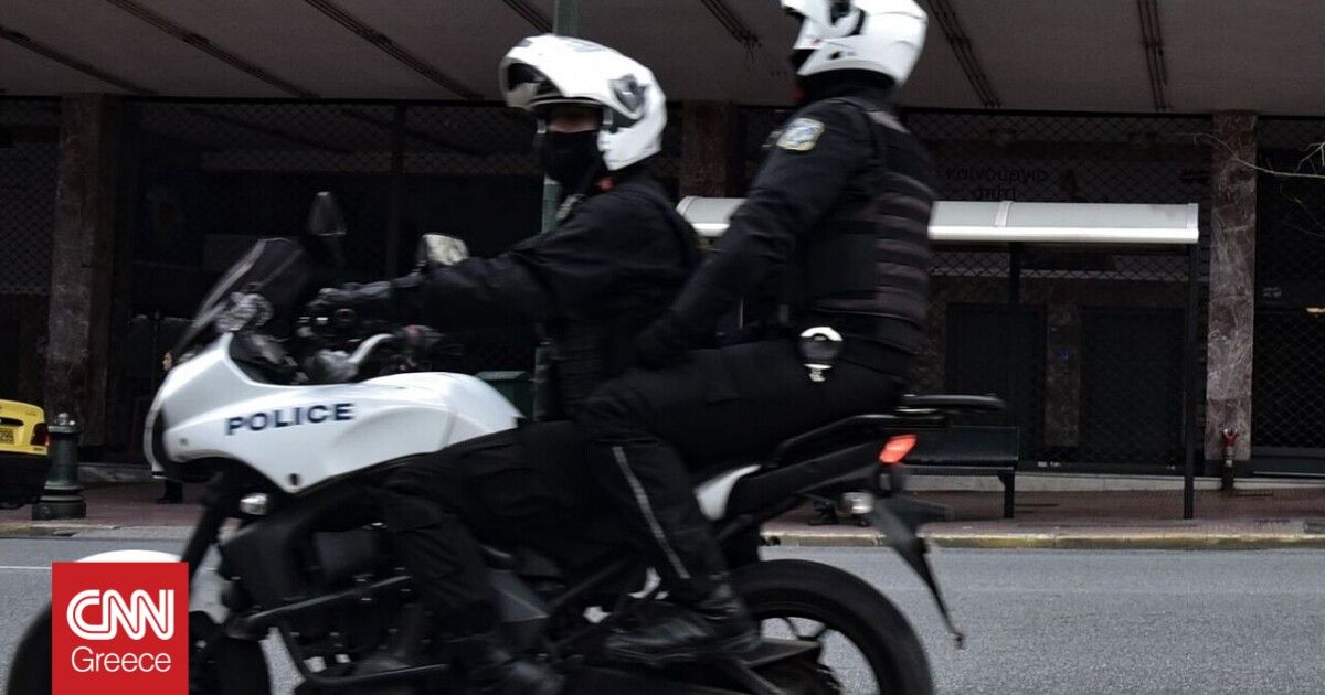 Θεσσαλονίκη: Ταυτοποιήθηκε ο δράστης που ποδοπάτησε το γατάκι - CNN.gr