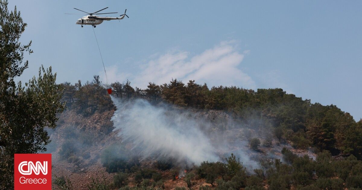 Οριοθετήθηκε η φωτιά στον Μαραθώνα: Σε επιφυλακή η Πυροσβεστική - CNN.gr