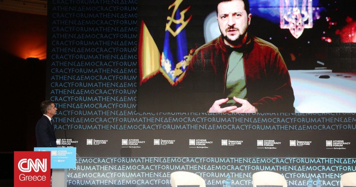 Athens Democracy Forum: Ο Μπακογιάννης απένειμε στον Ζελένσκι το ...