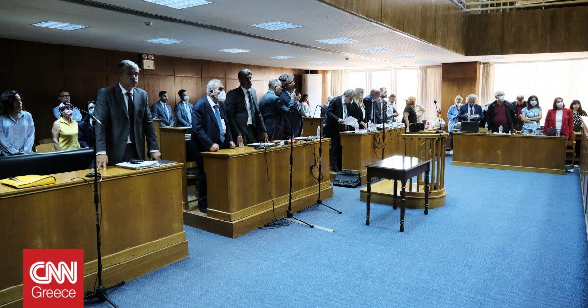 Ειδικό Δικαστήριο: Αθώοι δήλωσαν Παπαγγελόπουλος και Τουλουπάκη - CNN.gr