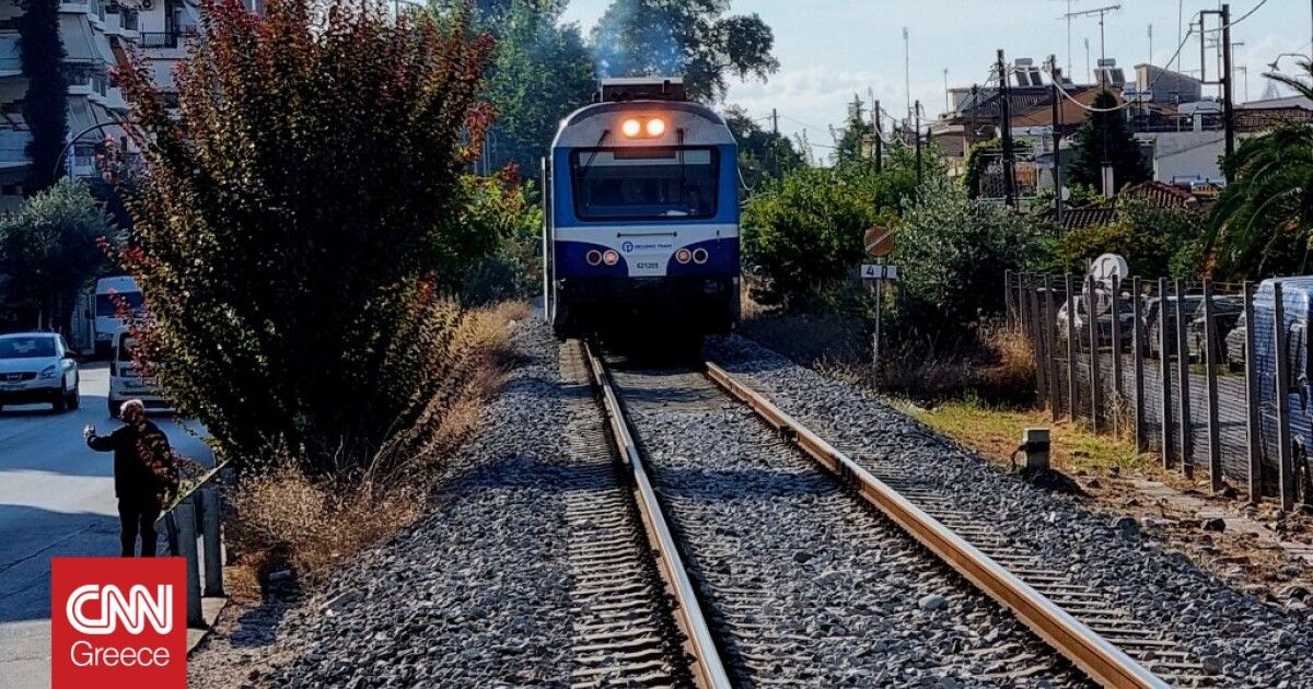 Τραγωδία στα Τρίκαλα: Τρένο παρέσυρε και διαμέλισε άνδρα που περνούσε ...