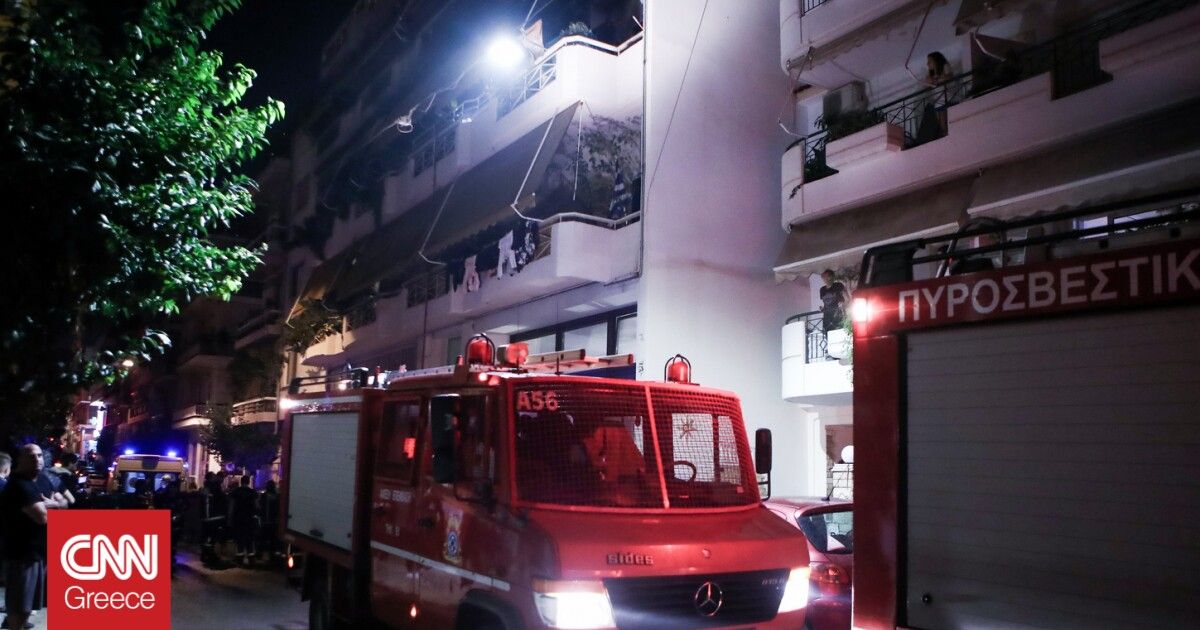 Ένας νεκρός από φωτιά στο Νέο Κόσμο: Οι πρώτες εικόνες από το ...