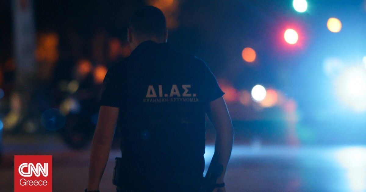 Χαλκίδα: Άνδρας απειλούσε να ρίξει γυναίκα από μπαλκόνι - CNN.gr