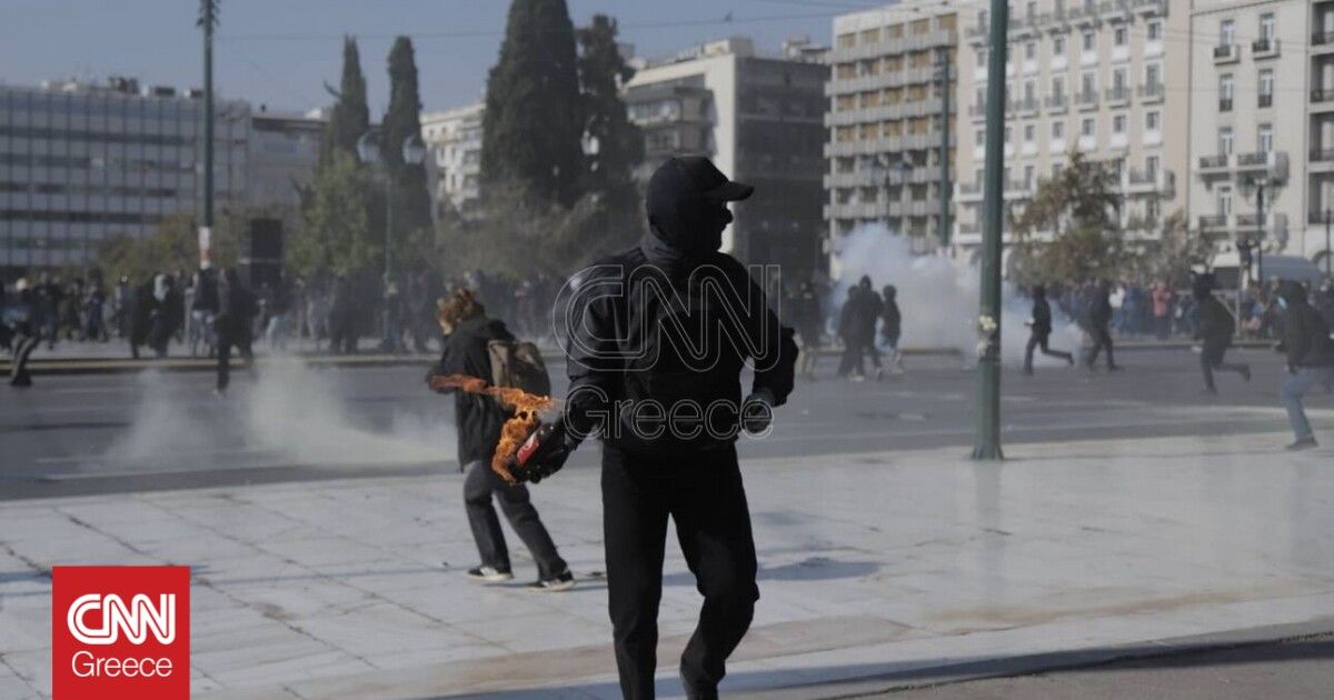 Απεργία: Επεισόδια στο κέντρο της Αθήνας - CNN.gr