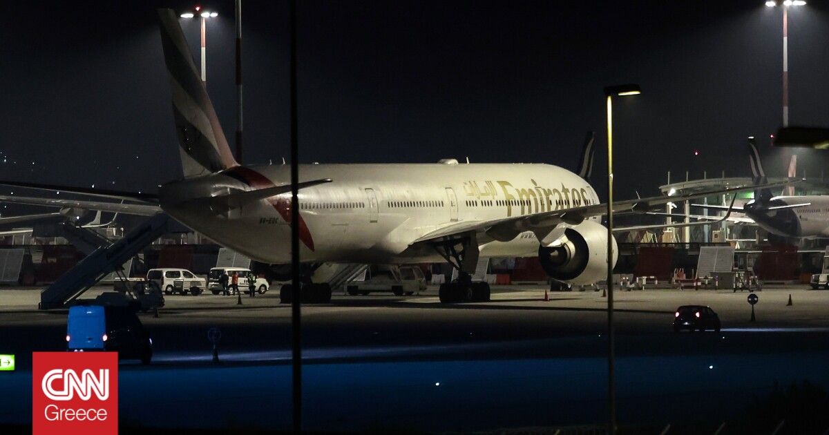 Διπλό θρίλερ με αεροπλάνα της Emirates - Τι έψαχνε η CIA, το χρονικό ...