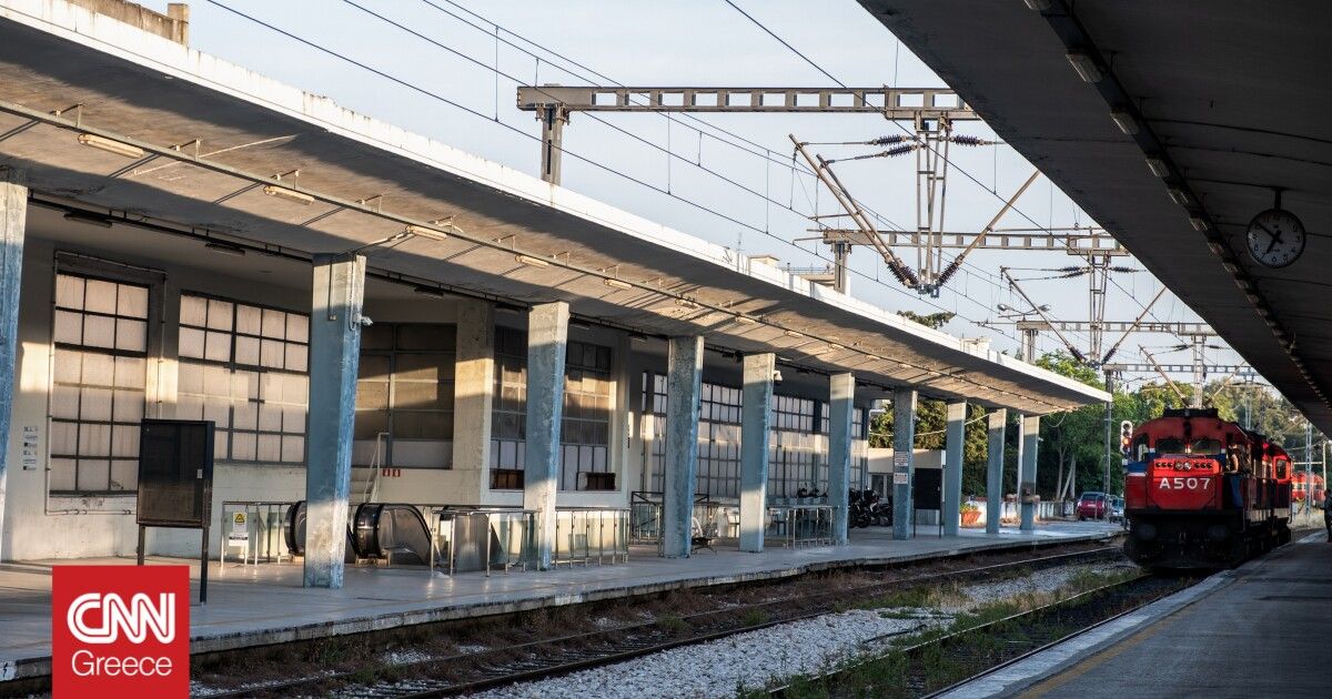 Δράμα: Τρένο παρέσυρε μετανάσταση - Τραυματίστηκε σοβαρά - CNN.gr