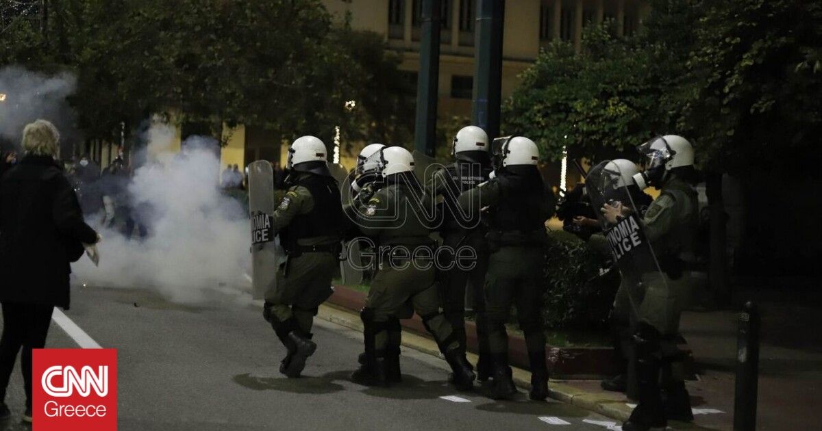 Θάνατος 16χρονου: Ένταση νωρίτερα στο κέντρο της Αθήνας - CNN.gr