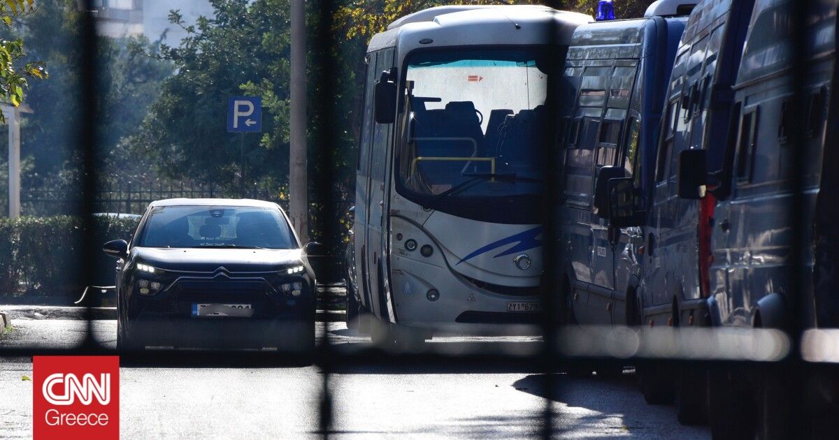 Βιασμός 15χρονου: Προθεσμία έλαβε ο όγδοος κατηγορούμενος - CNN.gr