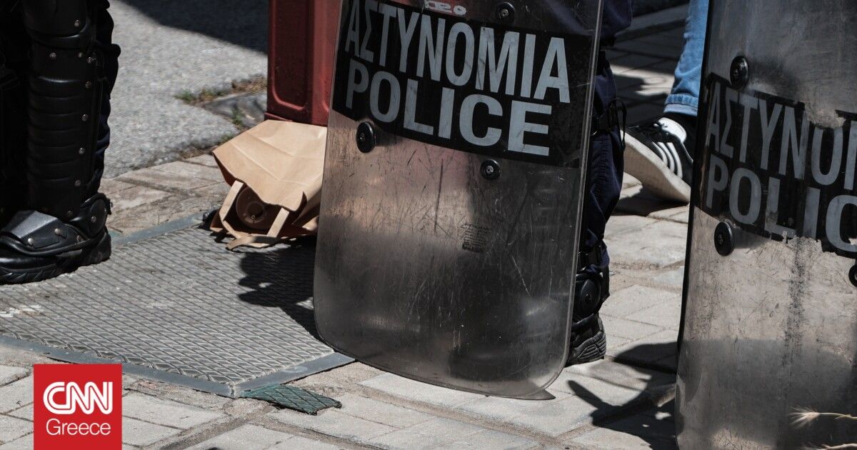 Θεσσαλονίκη: Αστυνομική επιχείρηση σε υπό κατάληψη κτήριο ...