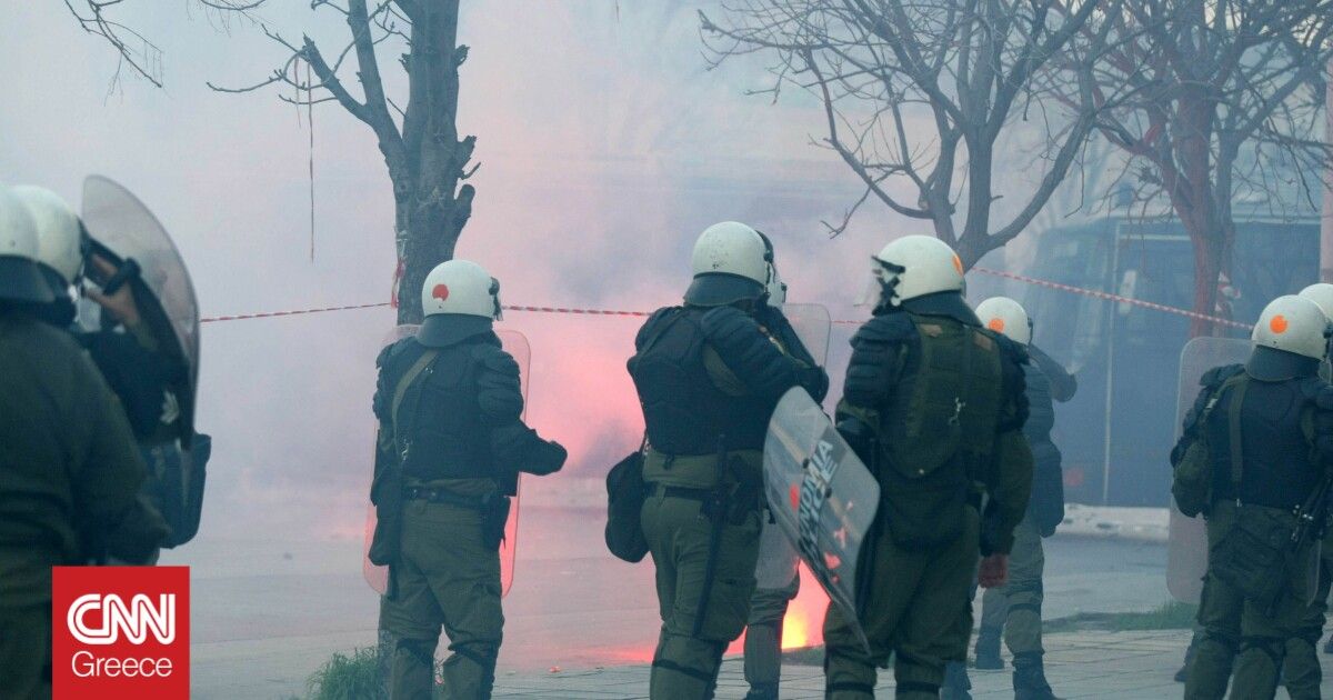 Κύπελλο Ελλάδας: Επεισόδια έξω από το γήπεδο, μετά το Άρης - Ολυμπιακός ...