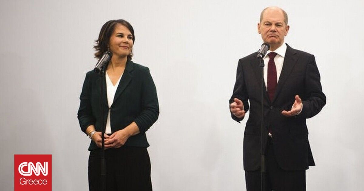 Γερμανία: Δημόσια ειρωνεία της Μπέρμποκ κατά του Σολτς για τα Leopard - CNN.gr