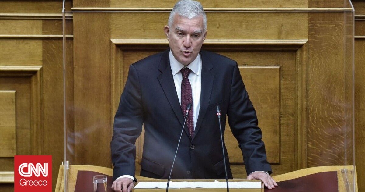 Χανιά: Το τελευταίο «αντίο» στον βουλευτή Μανούσο Βολουδάκη - CNN.gr